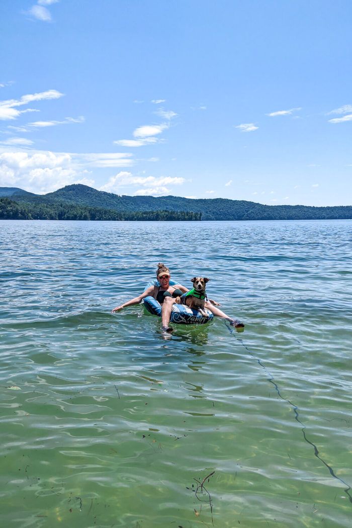 Boat Camping Packing Checklist [50+ Boat Camping Essentials]